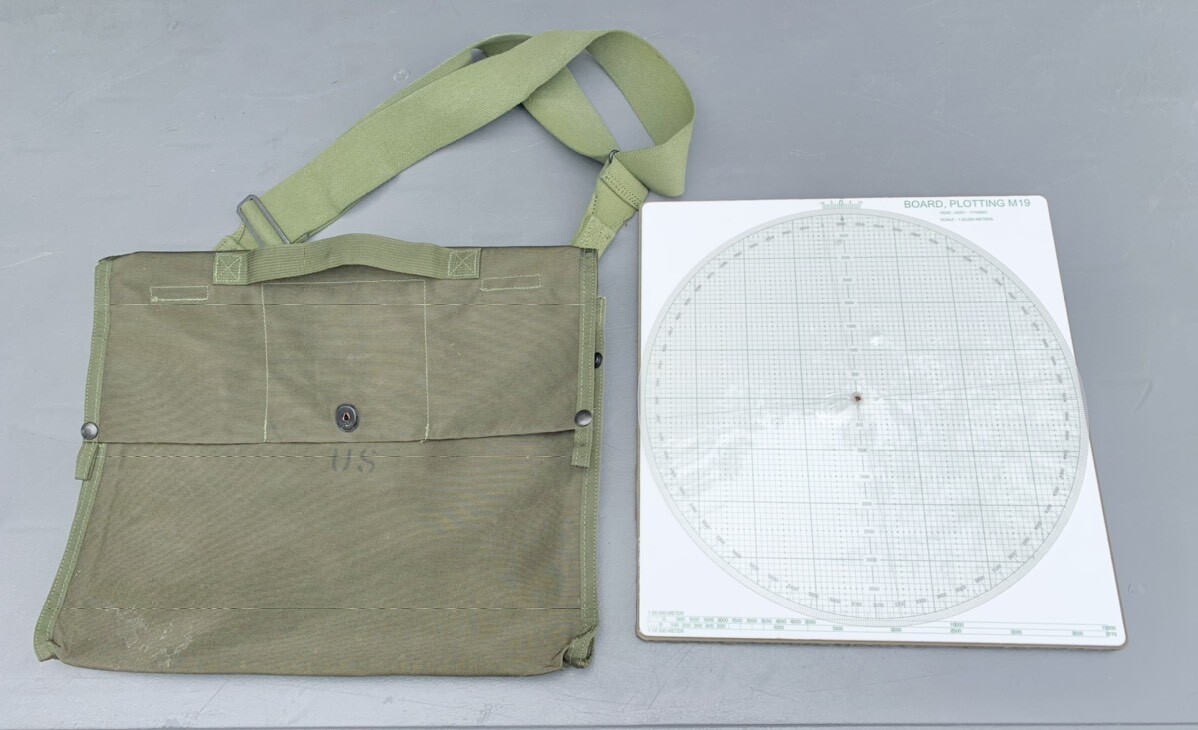 米軍放出品 US ARMY プロッティングボード M19 FOR INDIRECT FIRE ミリタリーTOOLS